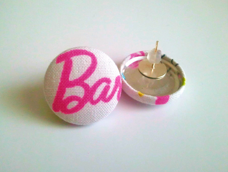 Barbie Pink And White Button Earrings on Luulla